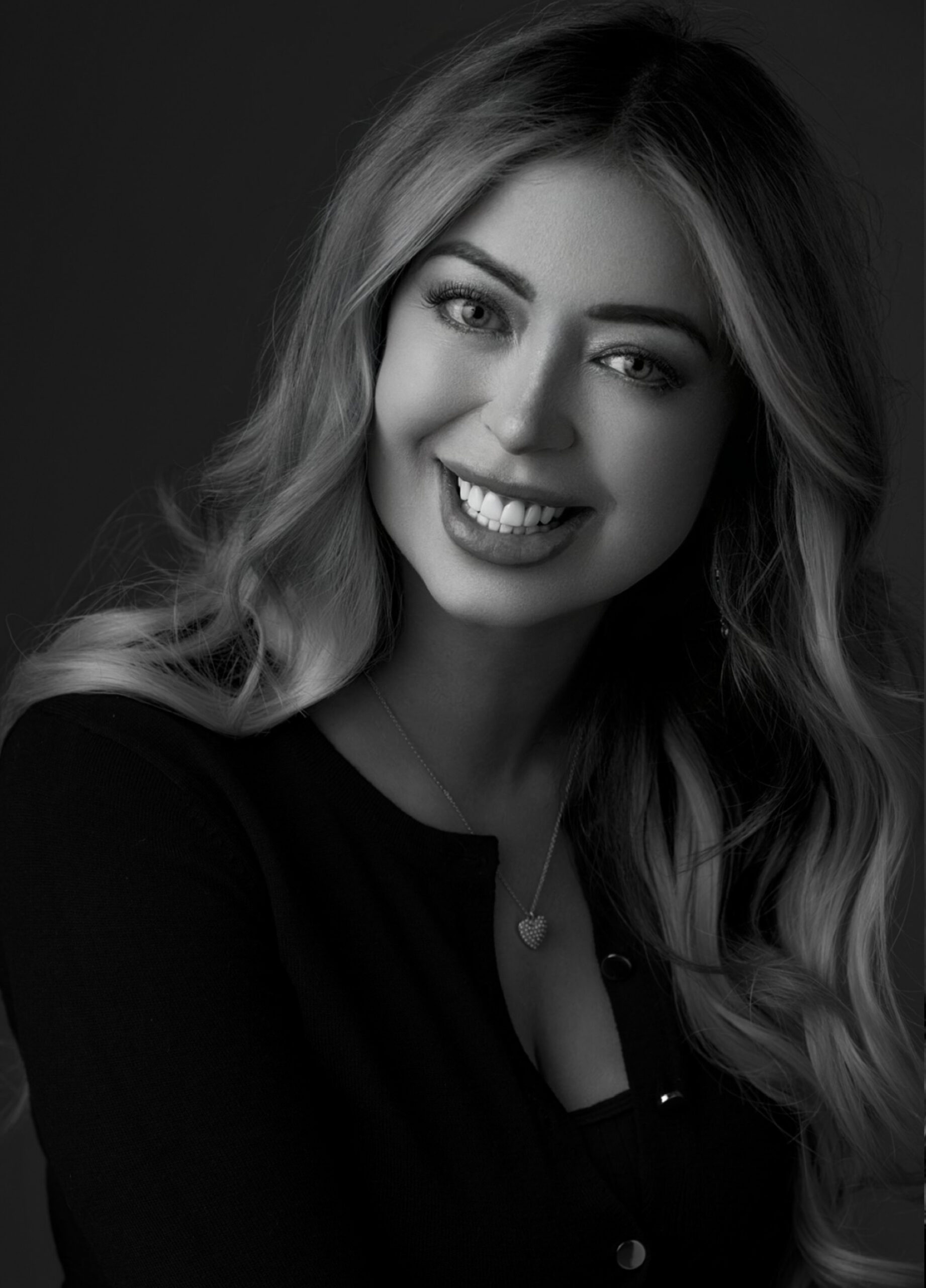 Hi, I'm Natalia. - Natalia Moore